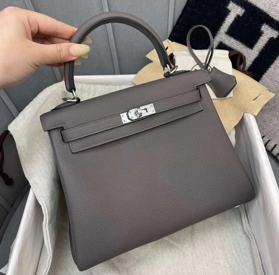 Hermes Kelly 28cm in Togo Leather Palladium Hardware H5528W-Etain ...