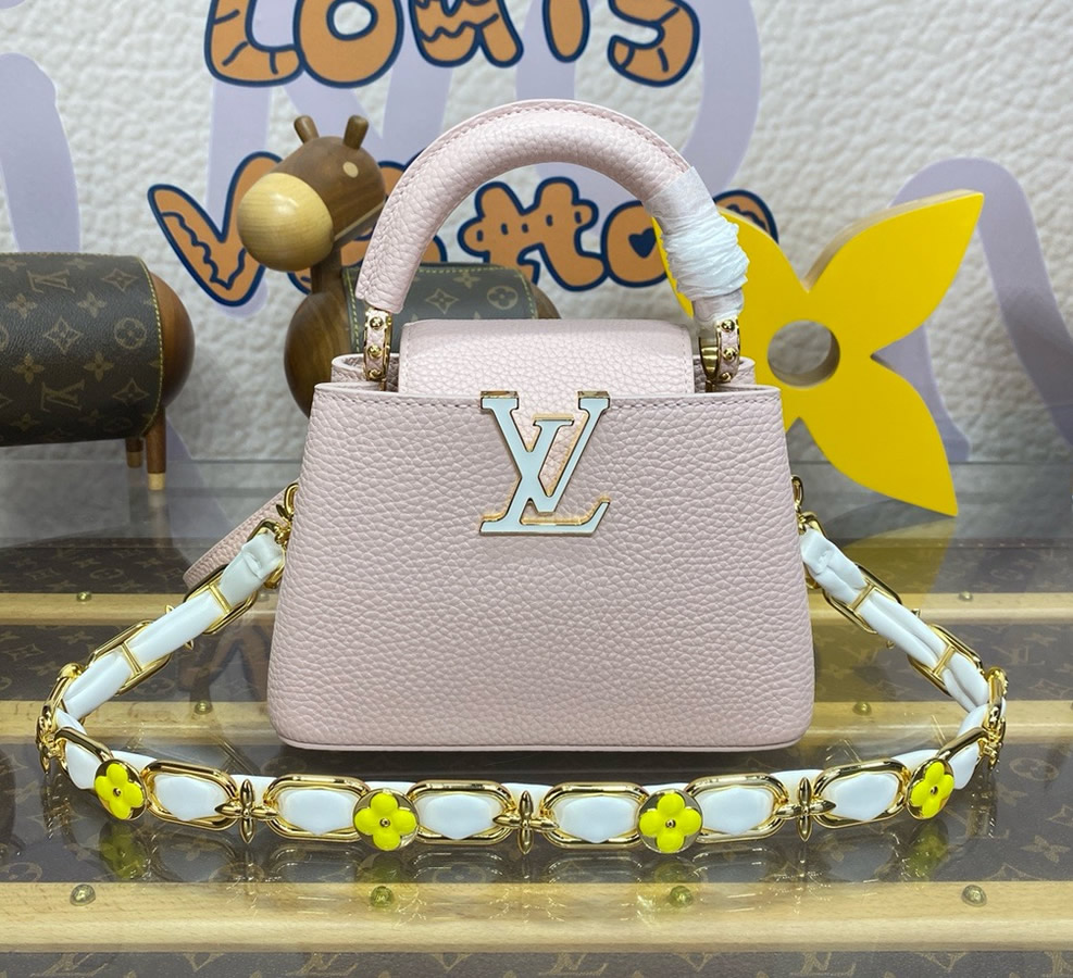 Louis Vuitton Capucines Mini M23363-pink – LuxTime DFO Handbags