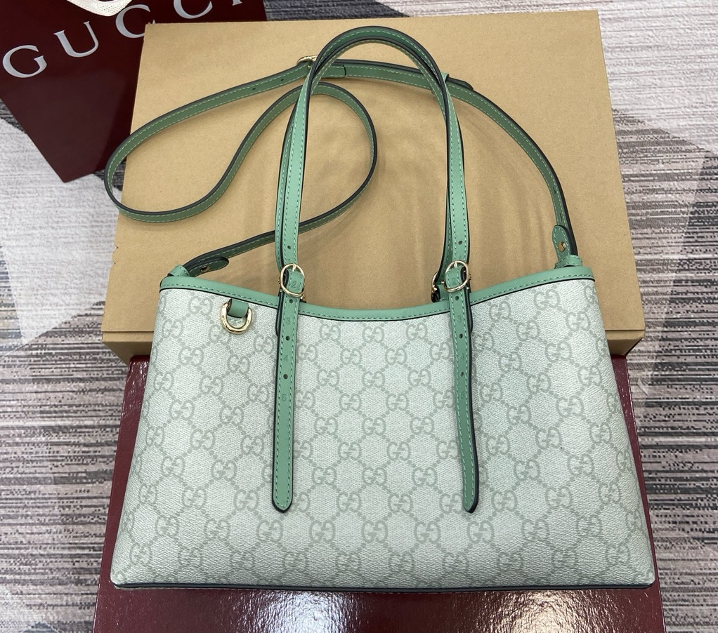 Gucci GG Emblem Medium tote bag GU815214-green – LuxTime DFO Handbags