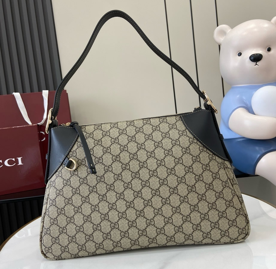 Gucci GG Emblem large shoulder bag GU815217-CA-black – LuxTime DFO Handbags